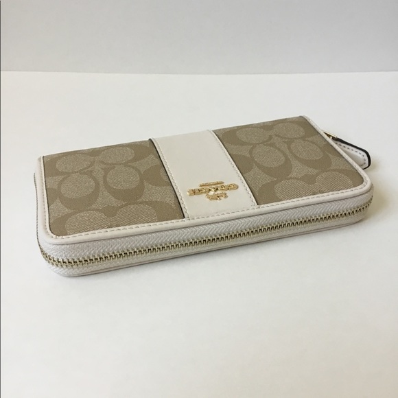 Coach | Bags | Coach Accordion Wallet In Signature Nwt | Poshmark